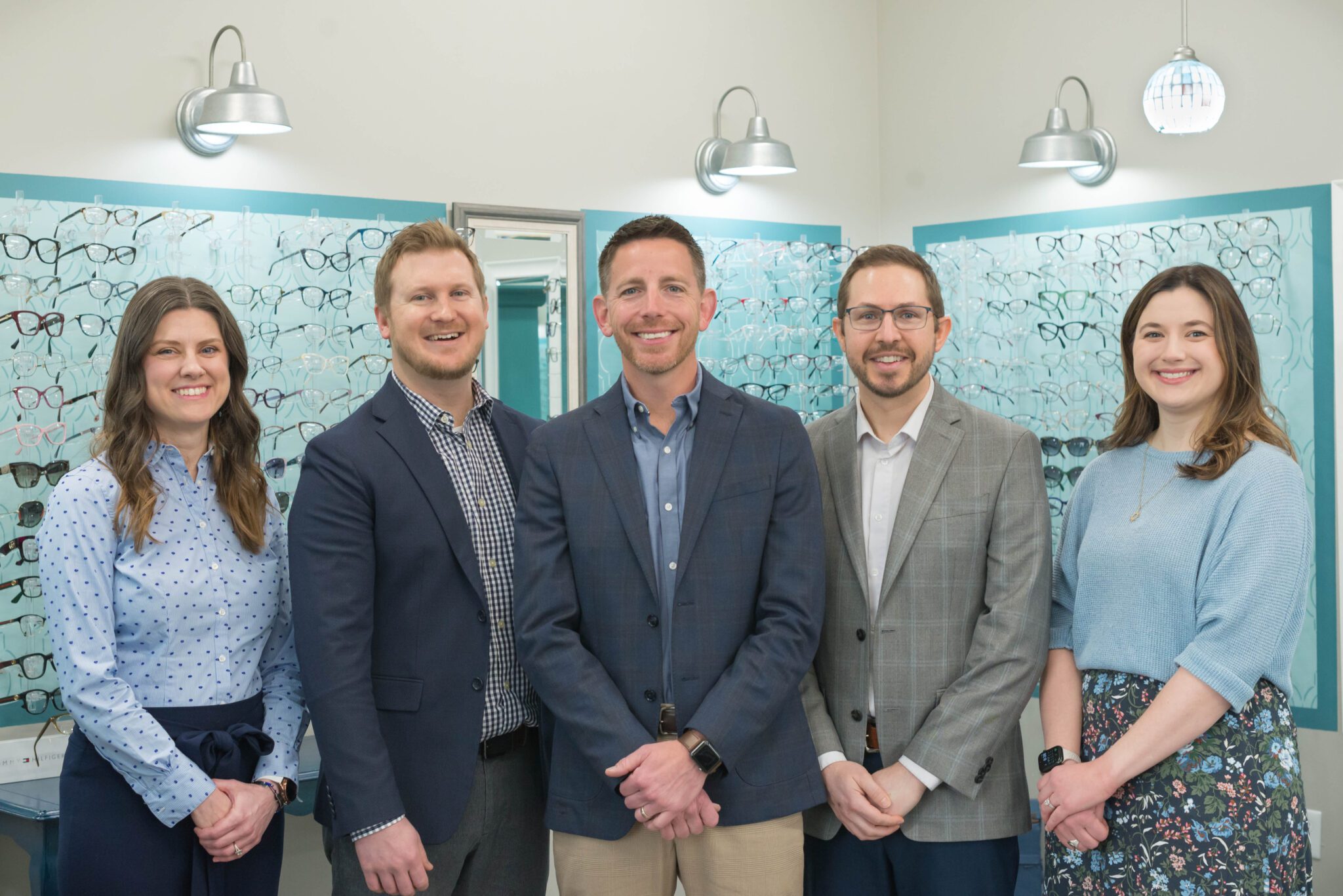 Home » MooneyEyeCareCentre